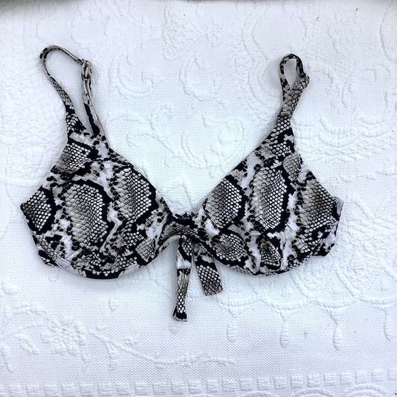 Vitamin A | Swim | Vitamin A Snake Print Bathing Suit Top | Poshmark